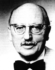 International Academy of Quantum Molecular Science